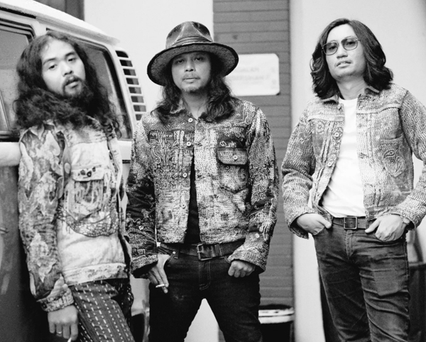 Jangan Lewatkan, Gugun Blues Shelter Rilis Album